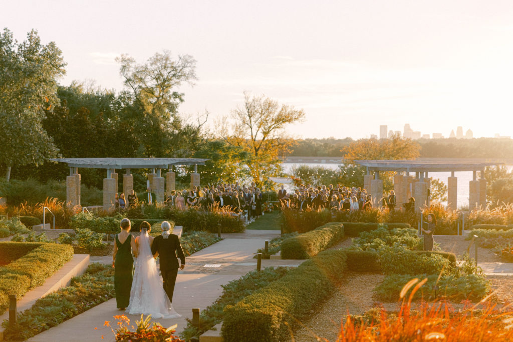 The dallas arboretum wedding 60 photos - Astyledwedding.com